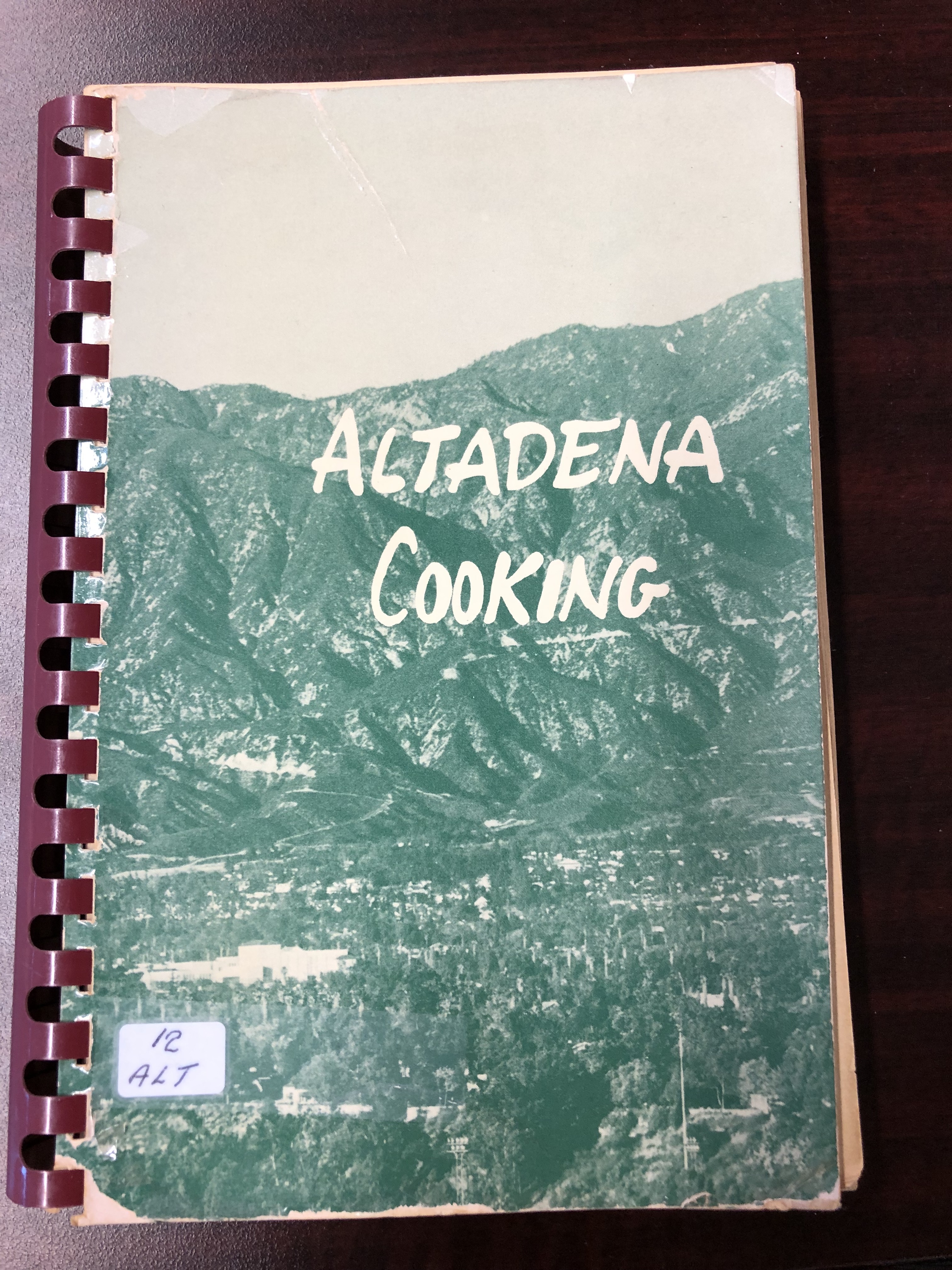 COMMUNITY COOKBOOKS – Altadena Cooks